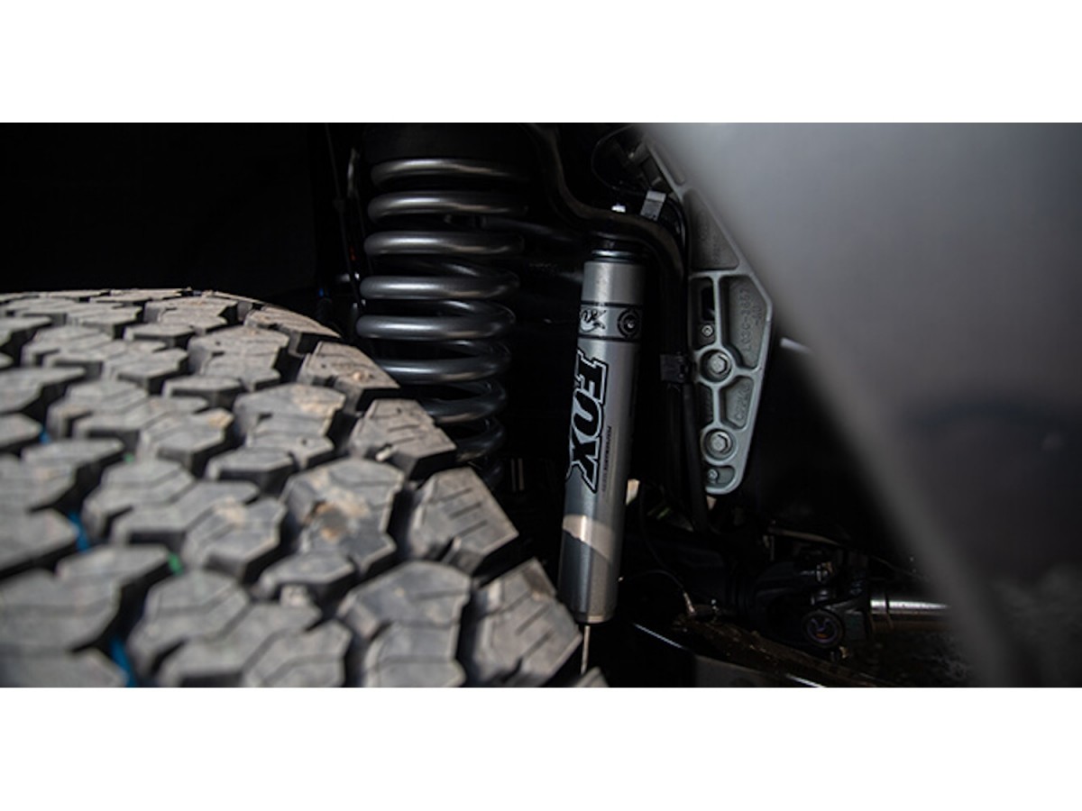 Roush Performance R-Series Kit With Exhaust System / FOX Suspension Kit ...