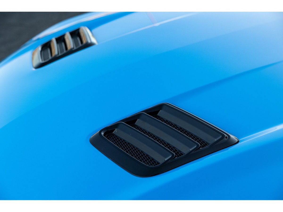 Roush Performance Mustang Hood Heat Extractors Gloss Black Kit Of Two ...