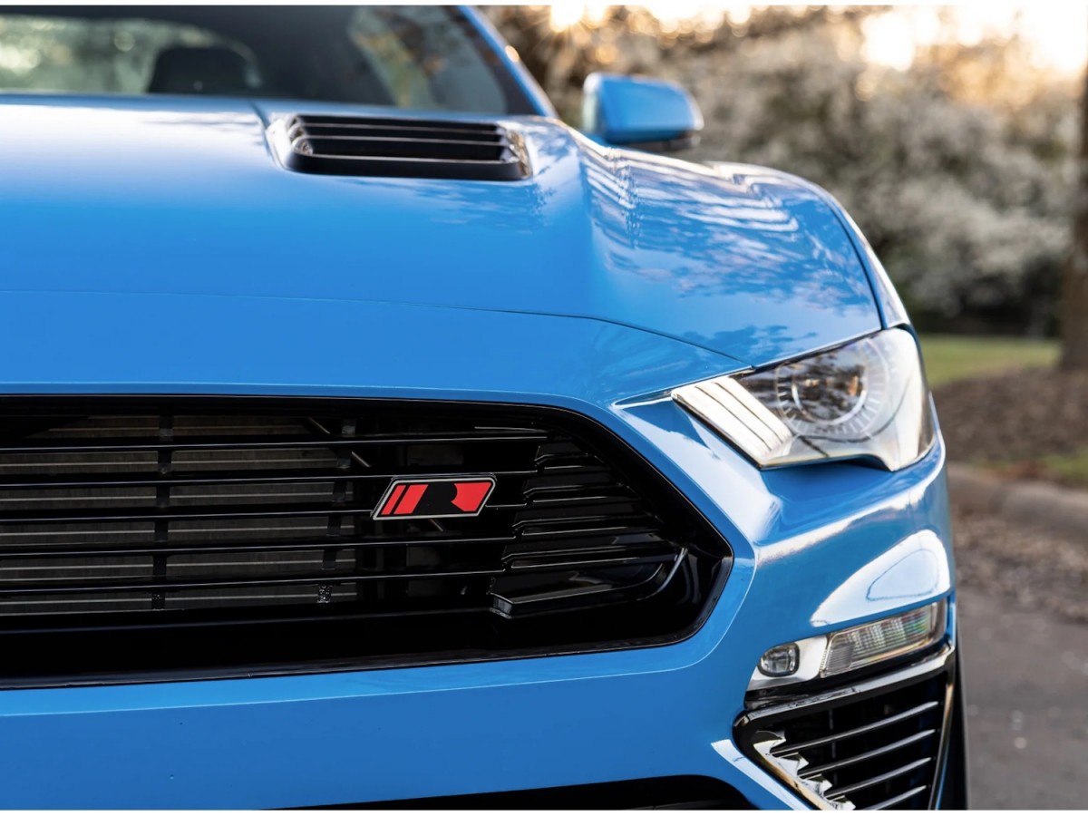 Roush Performance Mustang Hood Heat Extractors Gloss Black Kit Of Two ...