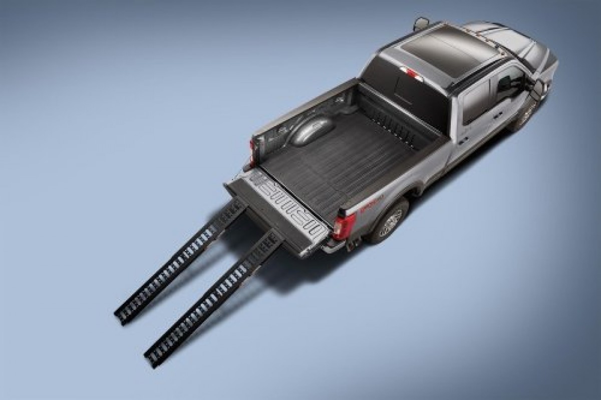 Genuine Ford Bed Ramp - Double - HC3Z-99286F56-D | Levittown Ford