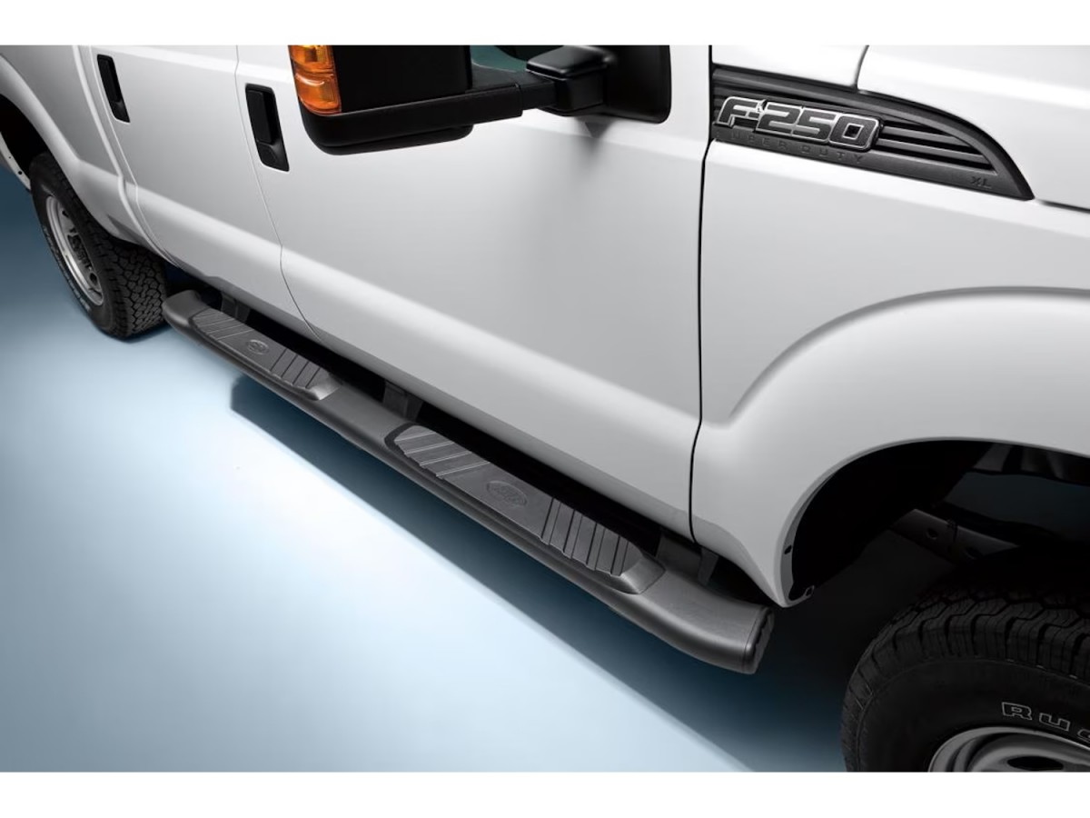 Ford Step Bars Regular Cab 5" Black - HC3Z-16450-FA | Levittown Ford