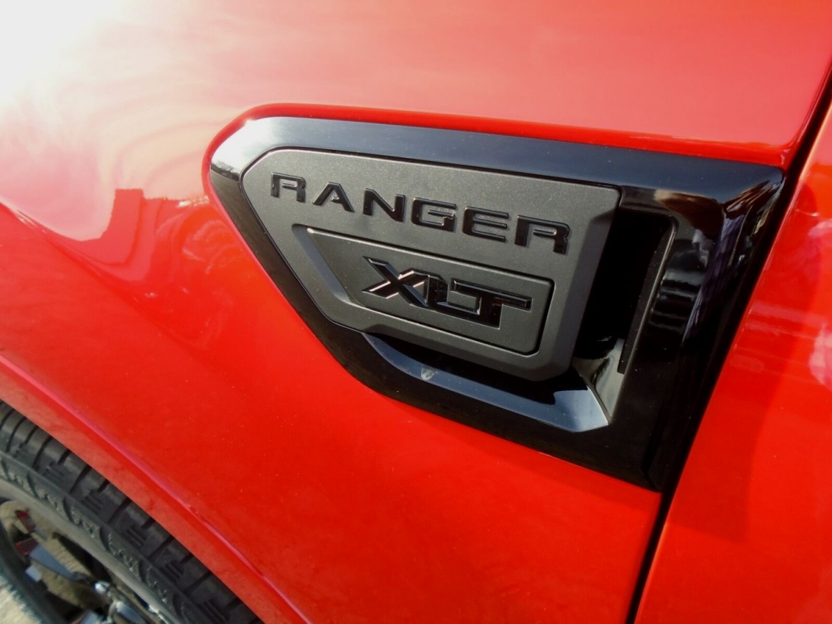 Ford Fender Vents - Blacked Out XLT - RANGERXLTVNT | Levittown Ford
