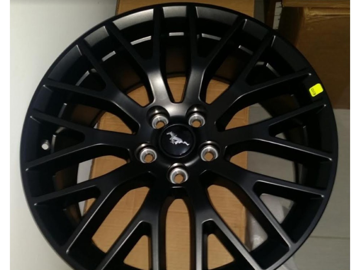 Ford Performance Wheel Kit I4 19" Matte Black - M-1007K-M19XB ...
