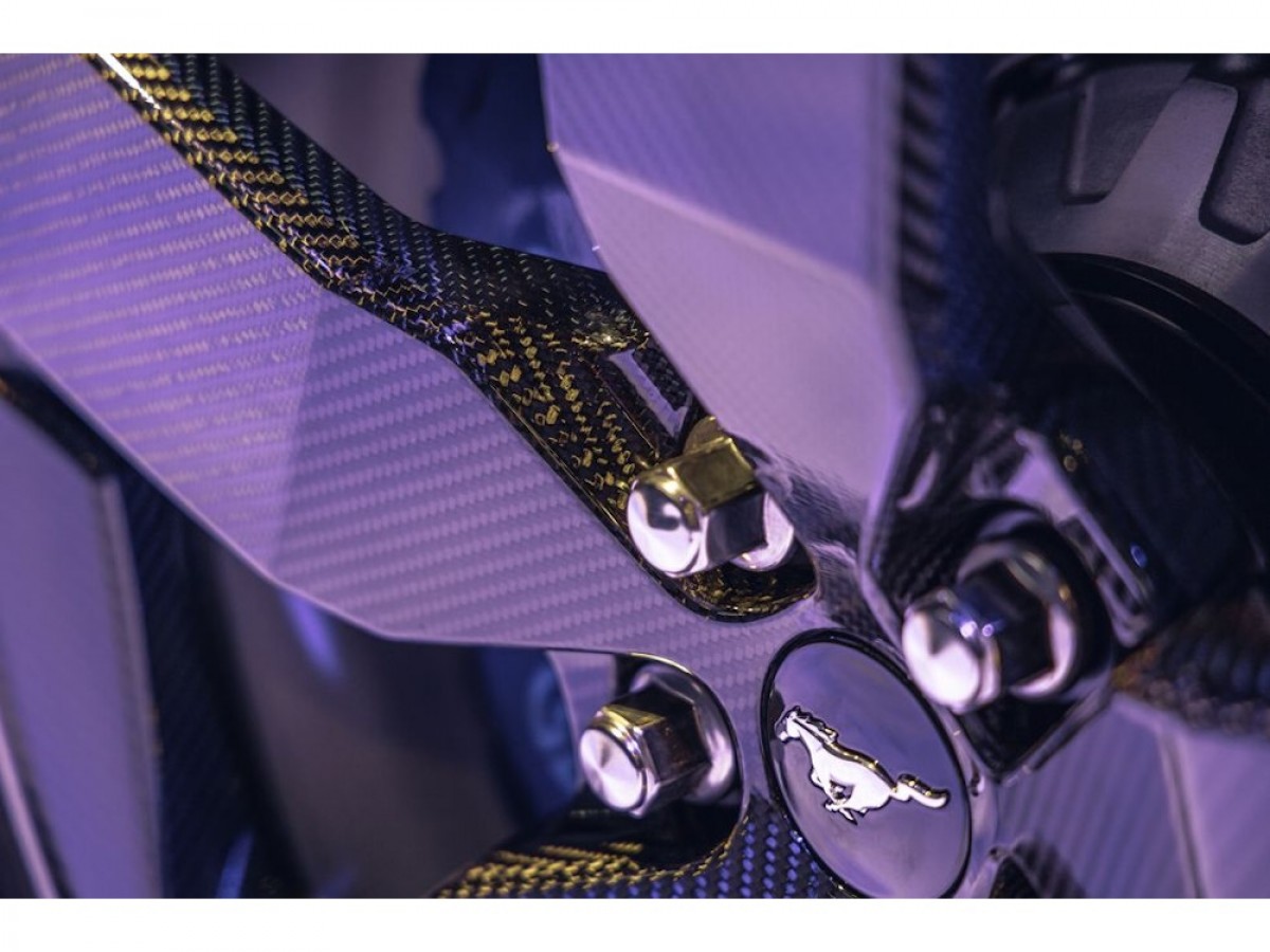 Ford Carbon Fiber Rear Wheel 19" x 11" - PR3Z-1007-X | Levittown Ford