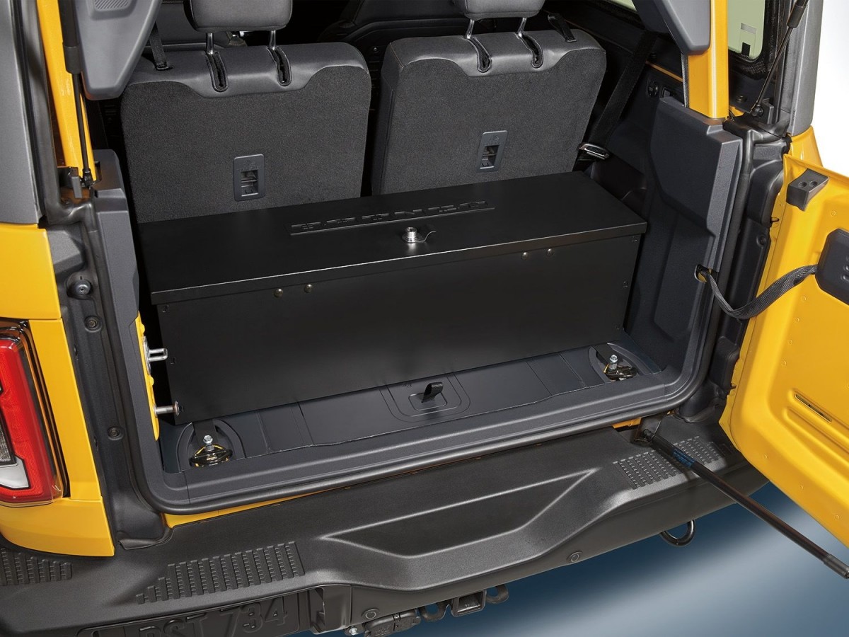 Ford Cargo Trunk For 2 Door - VM2DZ-78115A00-B | Levittown Ford