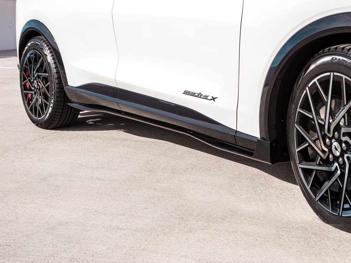 Ford Gloss Black Rocker Panel Lower Door Moldings For Left And Right ...