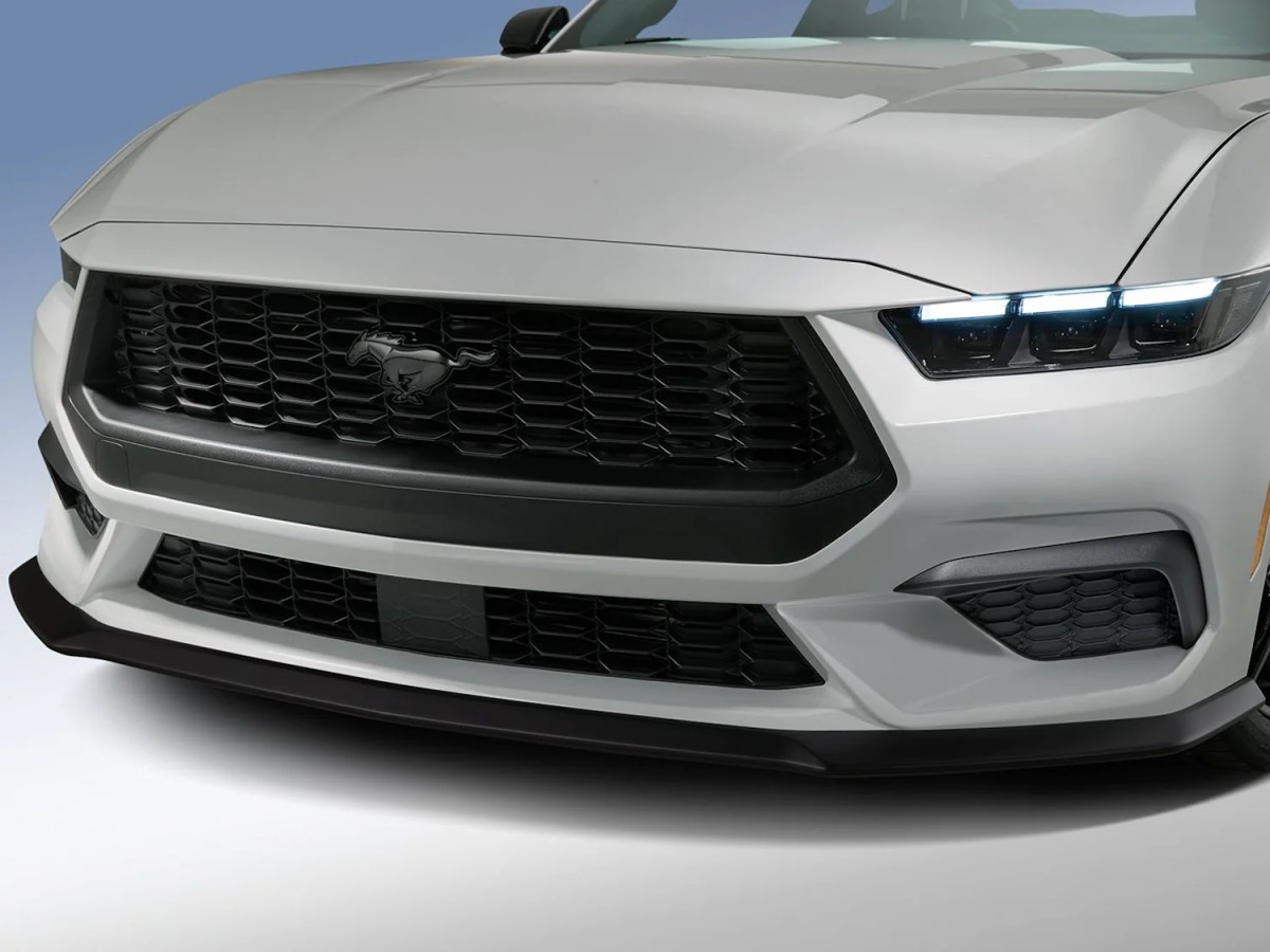 Ford Satin Black Front Fascia Splitter Kit By AirDesign For Base & GT ...