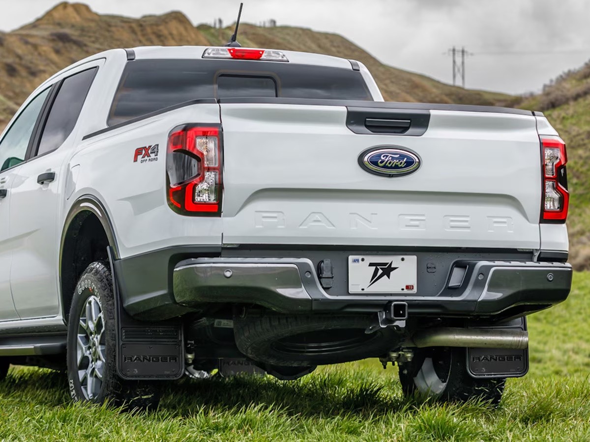 Ford Rear Splash Guards By Gatorback Truck Hardware Gunmetal Insert ...